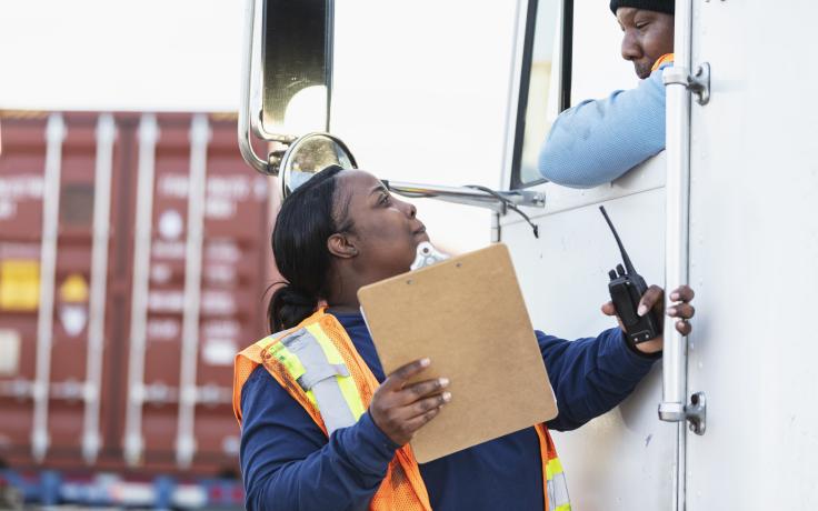 Driving North America: Getting more women into road transport - Full ...
